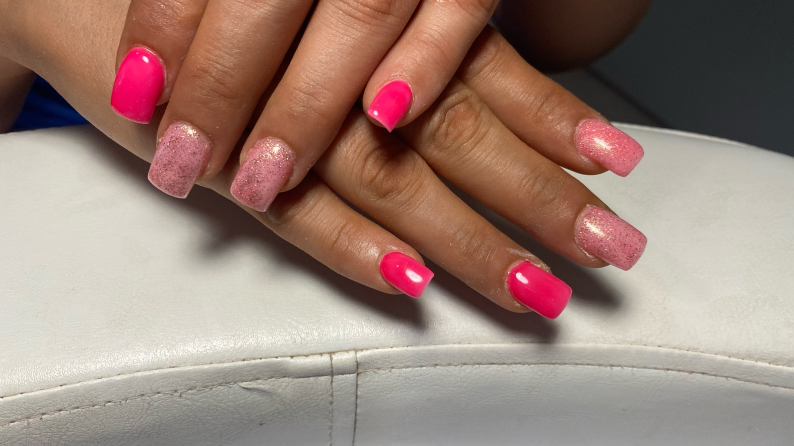 Semi permanent pieds – Un moment pour soi – Réservation en ligne – Reservio